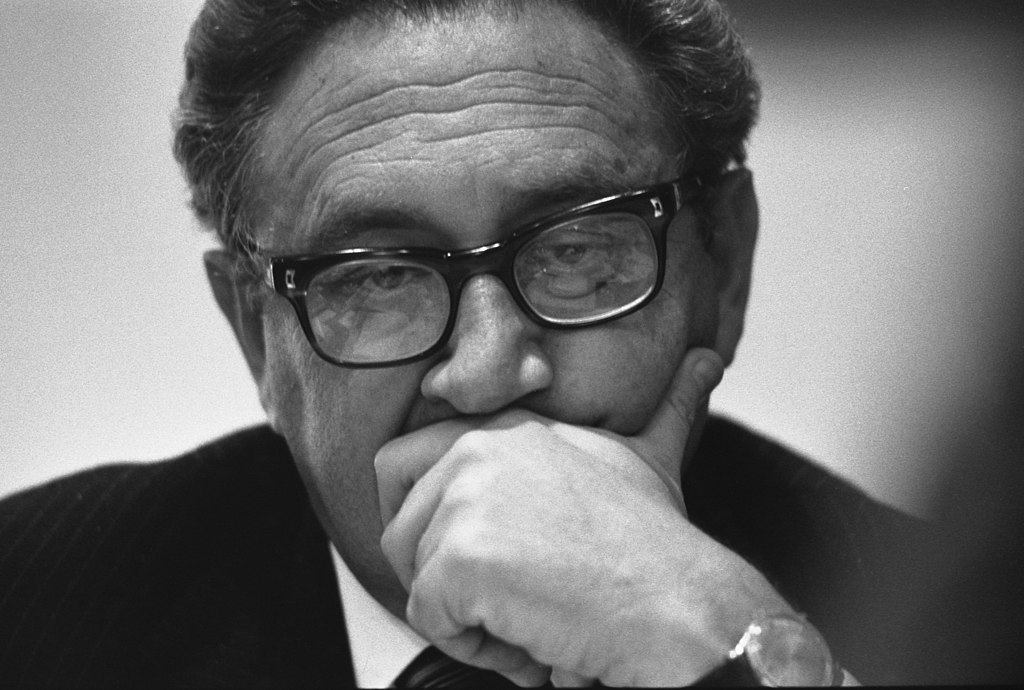The Day Peace Broke Out Between Kissinger and Schlesinger - GLOBAL ...